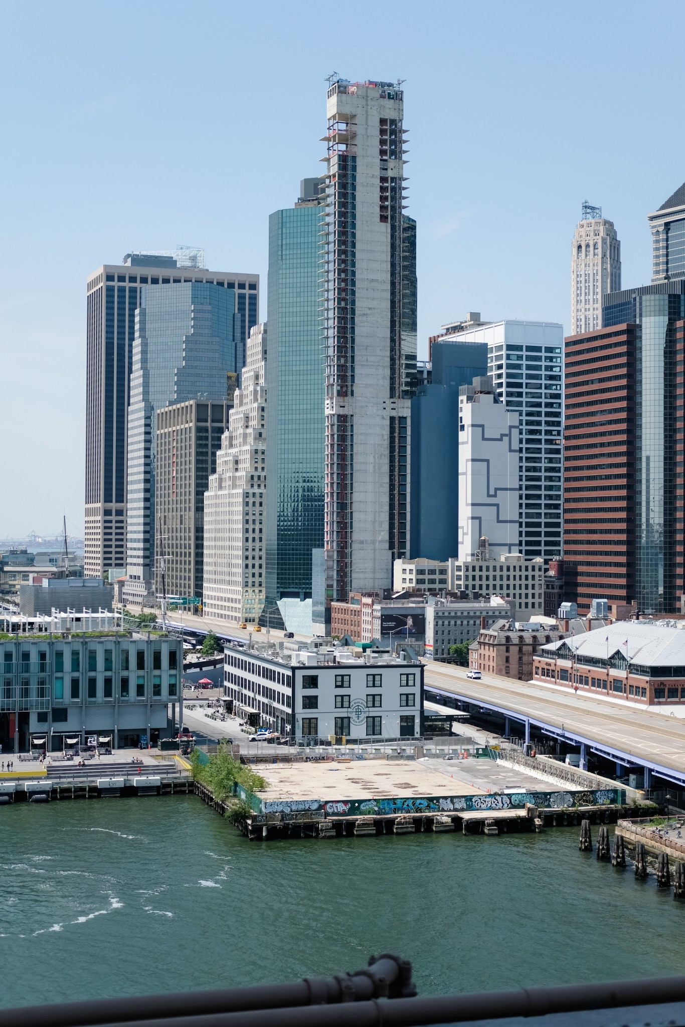 NY Minute: Brooklyn Bridge & DUMBO Tour – Life with Fritzie